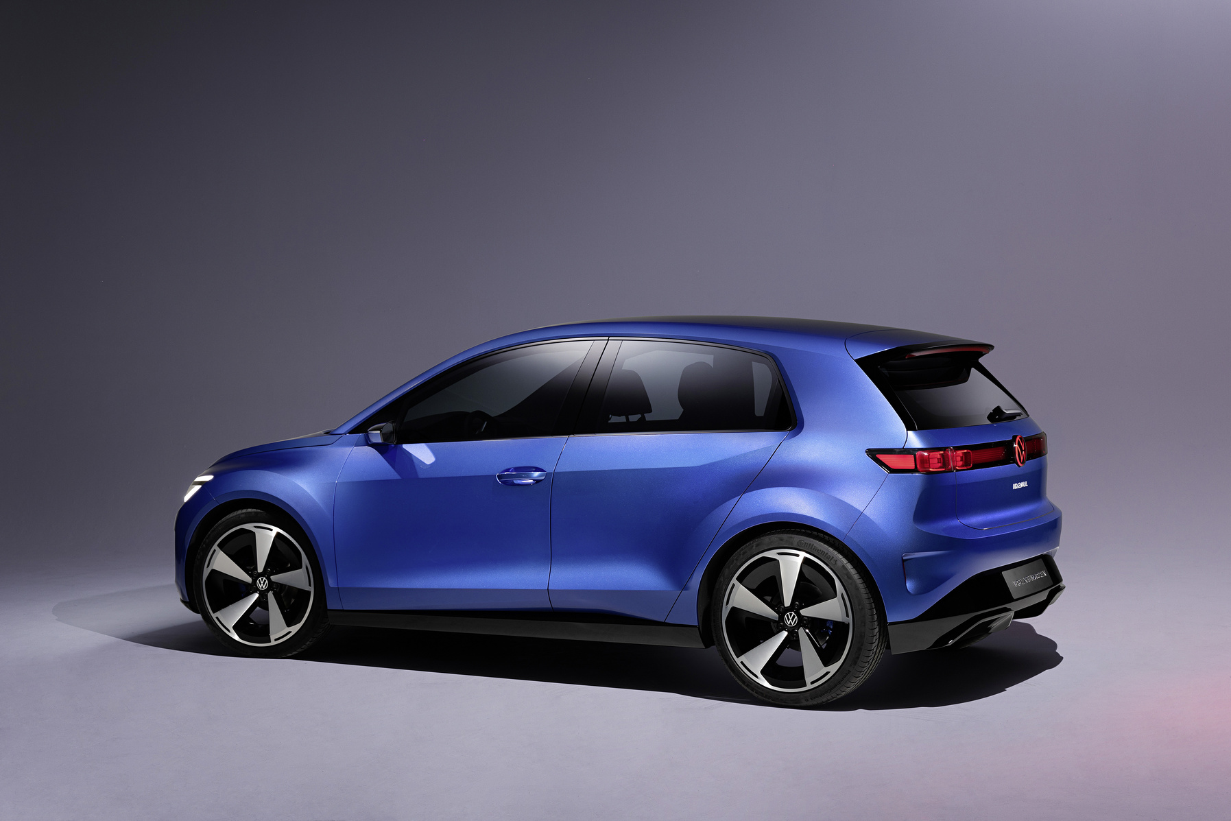 Volkswagen id models store